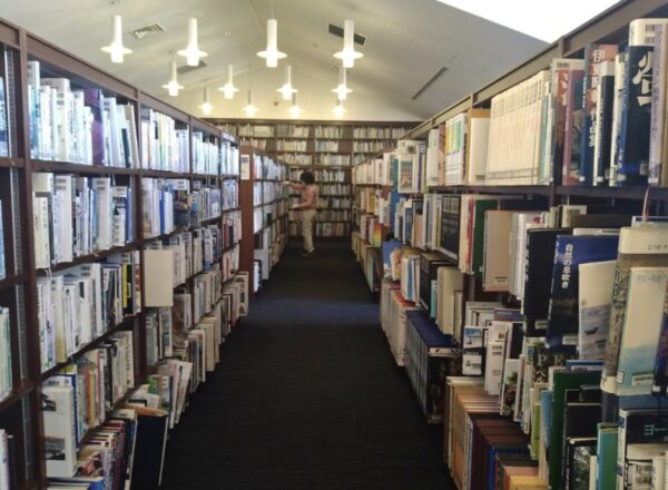 軽井沢図書館友の会通信